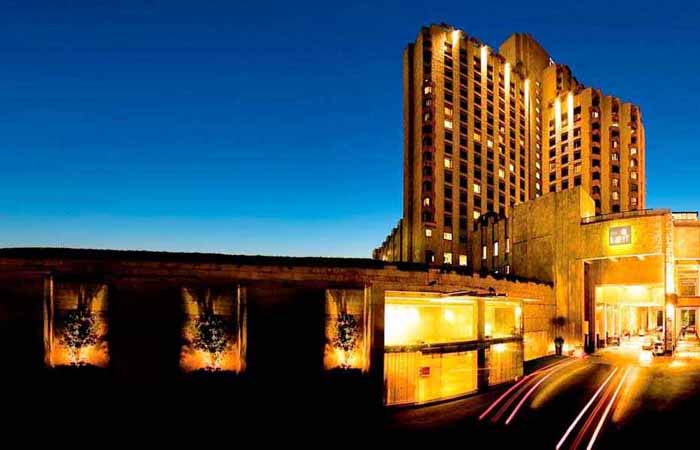 The Lalit Hotel in Connaught Place Delhi, Lalit Hotel Delhi - TrvMe