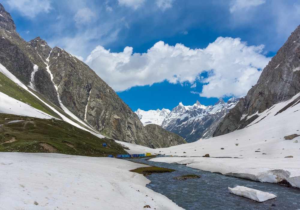 Hampta Pass Monsoon Package - TrvMe