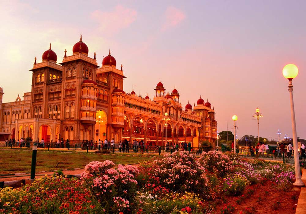 Mysuru Couple Package, Mysuru Honeymoon Tour Packages - TrvMe