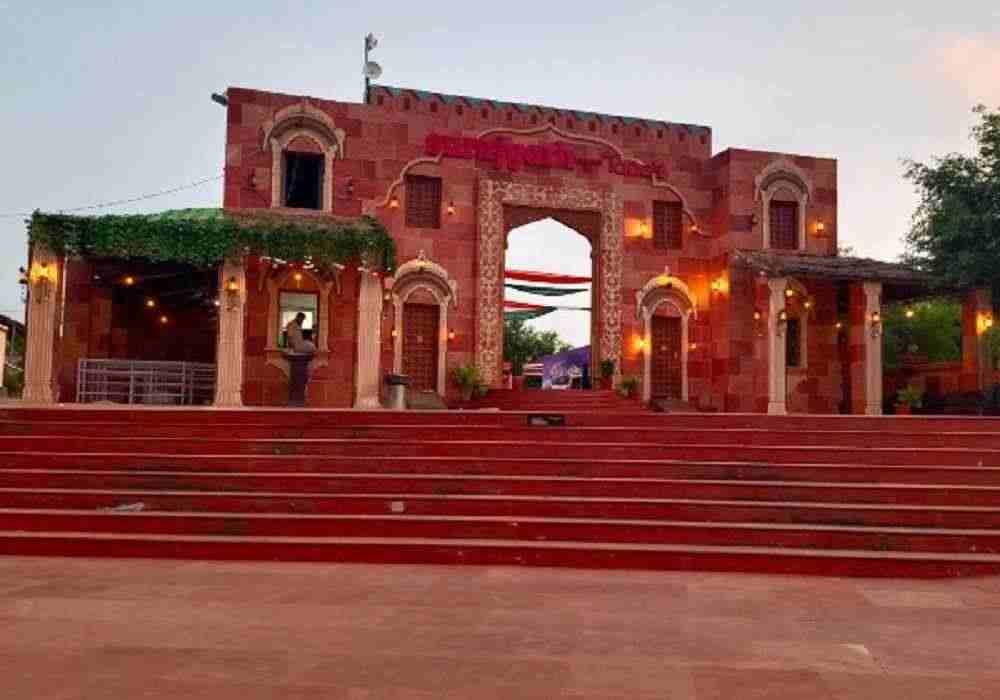 Rangmanch Farms Gurgaon - TrvMe